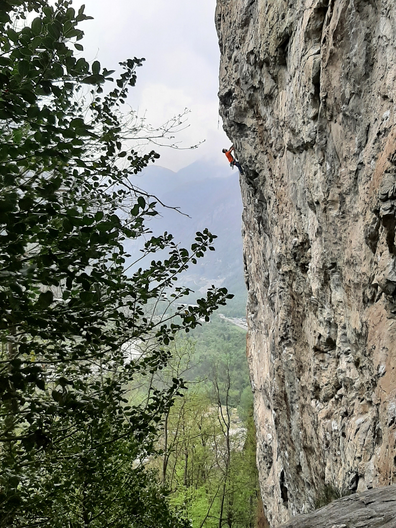 Val Maggia - Cevio | climbapedia